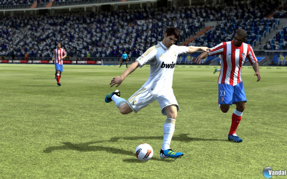 FIFA 12 - Videojuego (PS3, Xbox 360, PC, PS2, PSP, Nintendo 3DS, iPhone ...