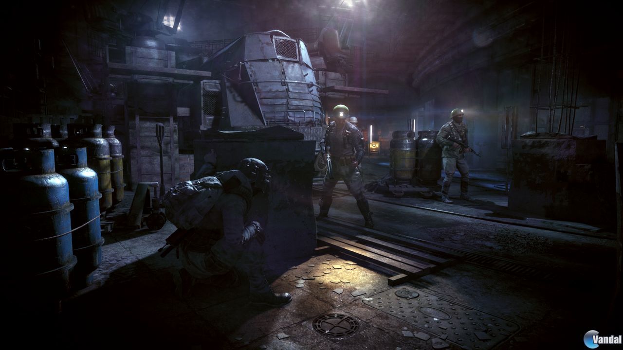 Metro Redux - Videojuego (PS4, Xbox One y PC) - Vandal