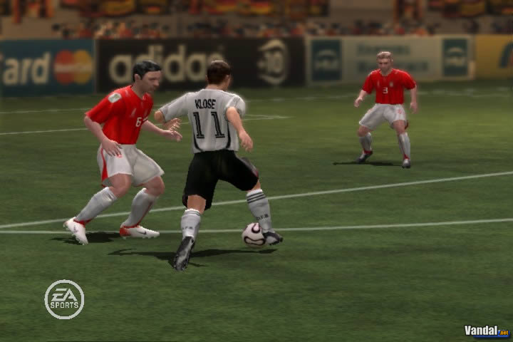 Copa Mundial de la FIFA 2006 - Videojuego (PS2, PSP, Game Boy Advance ...