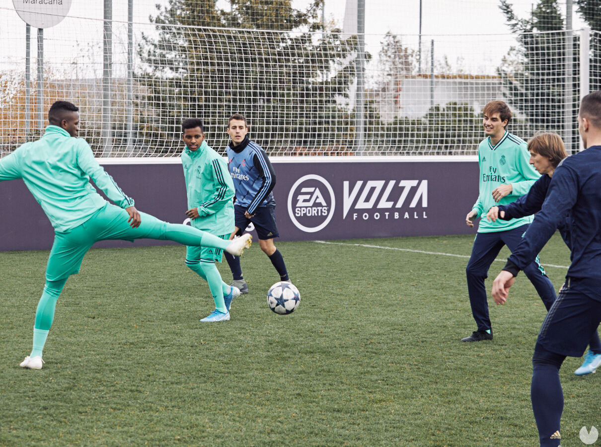 FIFA 20 - Videojuego (PS4, PC, Xbox One y Switch) - Vandal